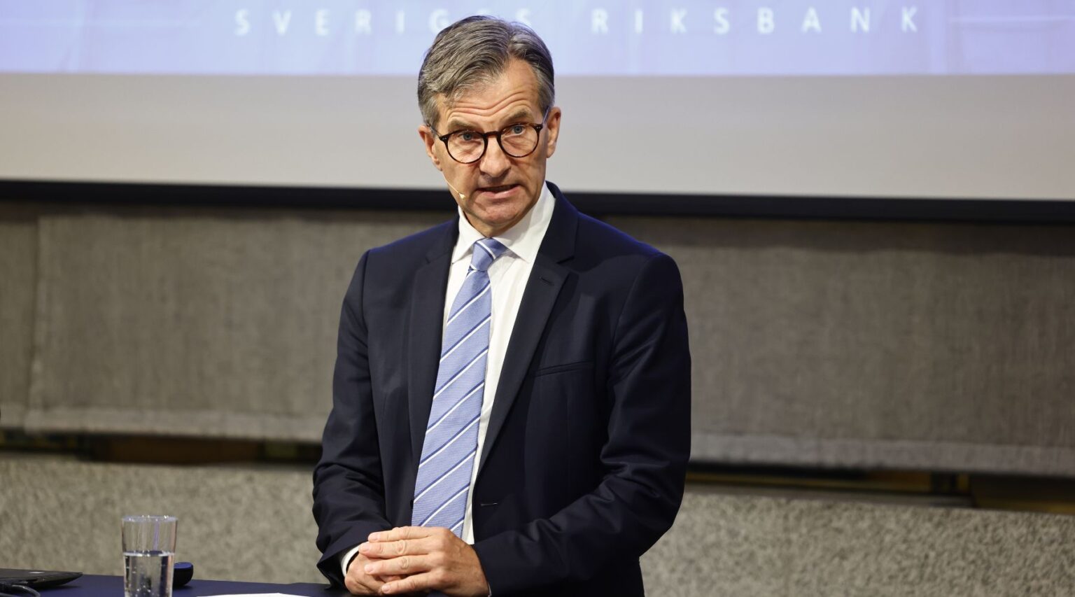 Riksbankens dyra vattenskada - Fokus