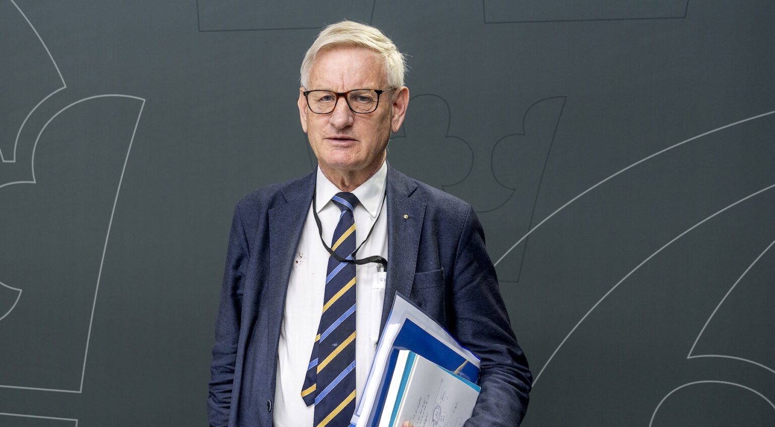 Daniel Schatz: Bildt har haft fel i varje utrikespolitisk fråga - Fokus